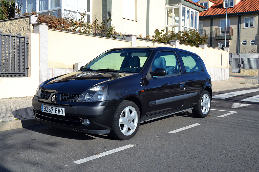 ZMOTOR: Renault Clio 1.2 75cv Dynamique con sólo 124.000 km, en gestión ...